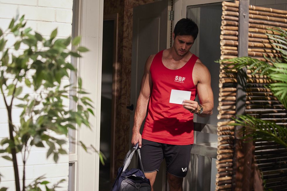 Home and Away's Tane Parata stalker plot escalates in 35 spoiler ...