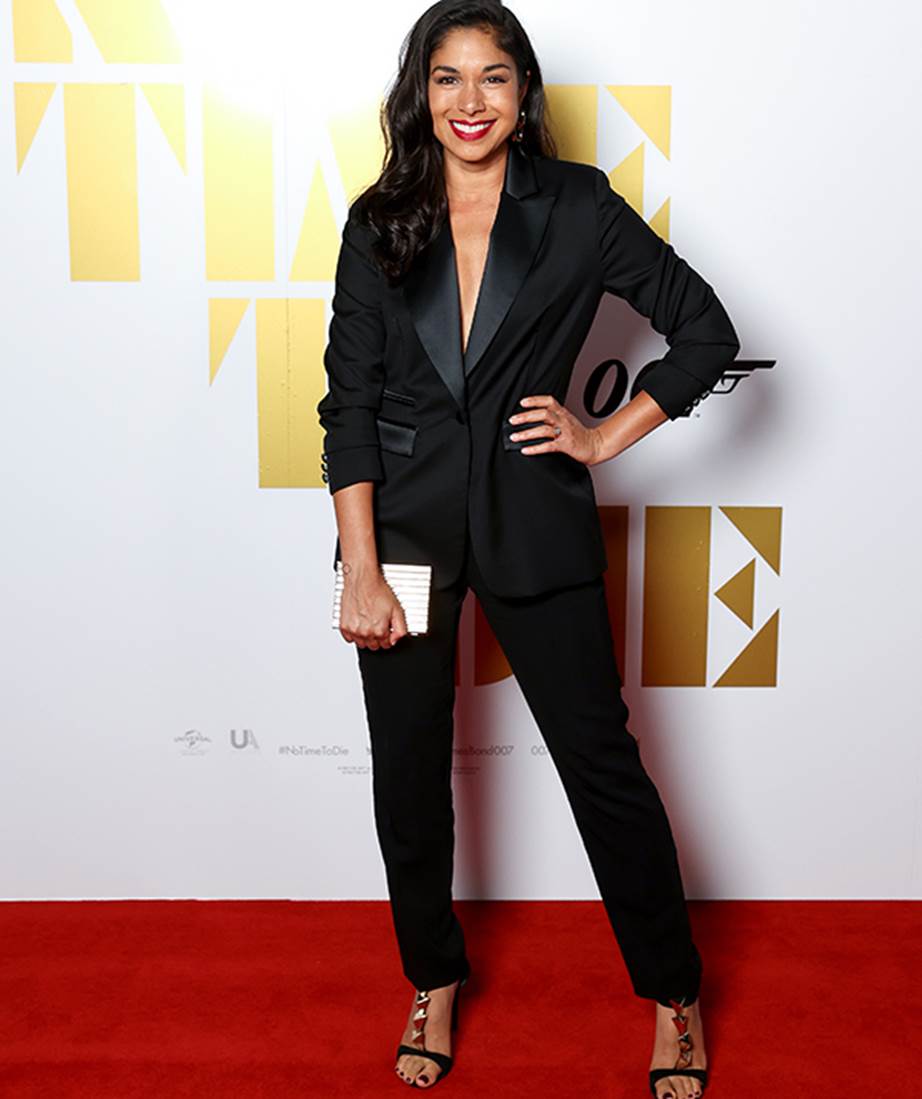 This girl can dress! All of Home and Away alum Sarah Roberts' best ...