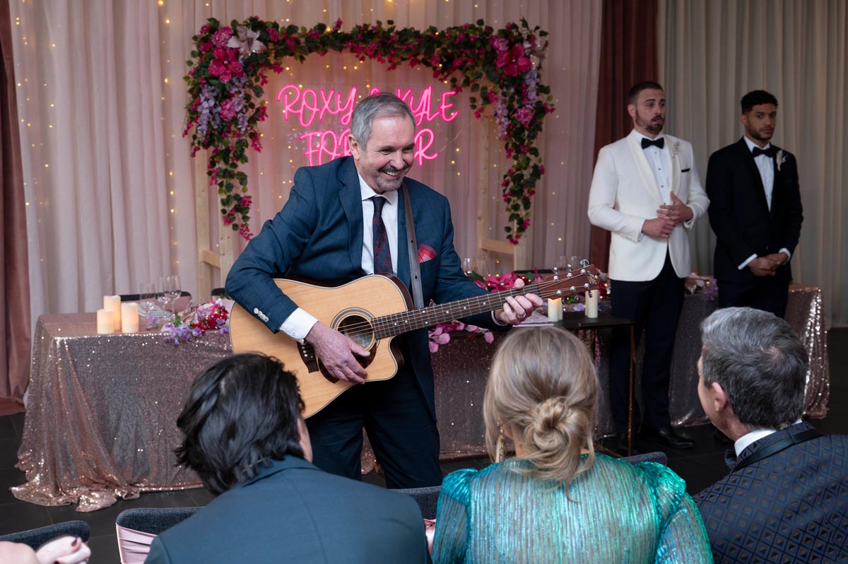 Kyle and Roxy’s Wedding Gallery – A Neighbours Photo Special - DailyNewsBBC
